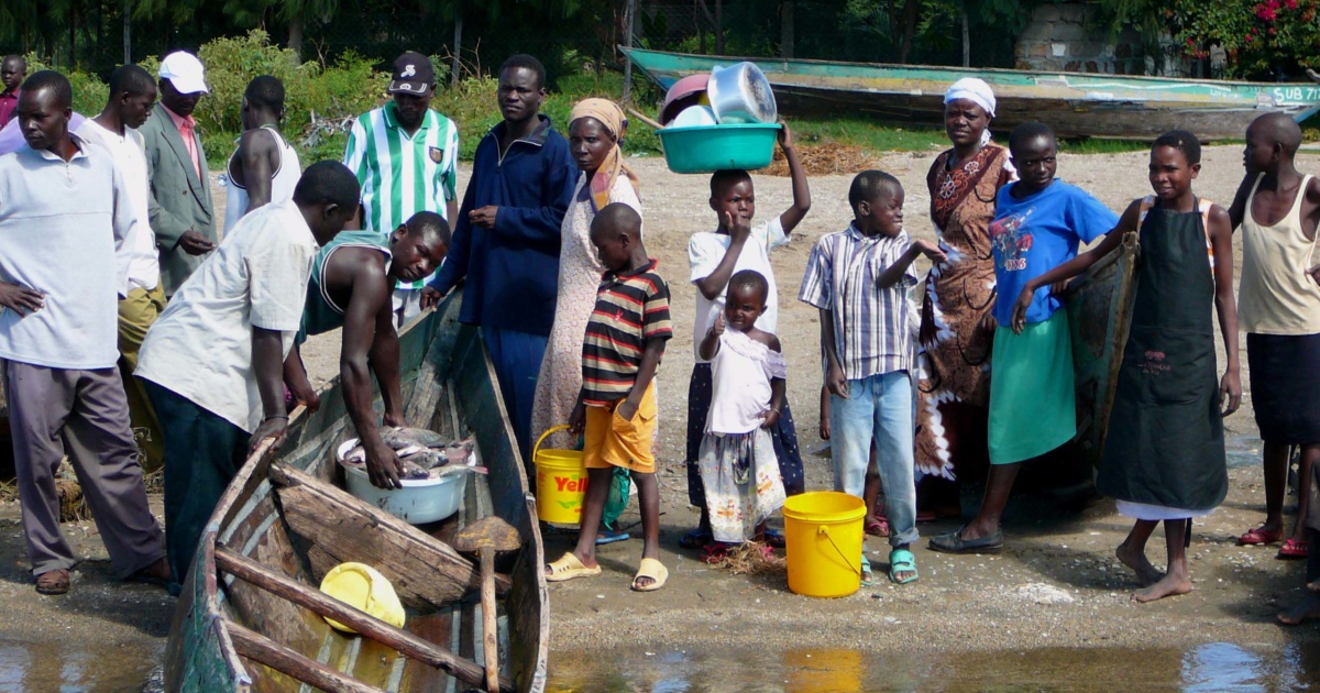 Taking a stab at universal basic income in Africa | FairPlanet