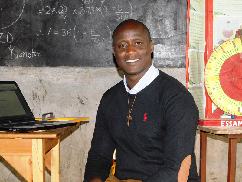 Peter Tabichi – the role of science in ending poverty | FairPlanet