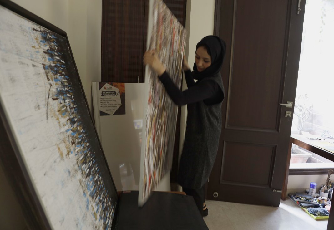 Yemeni artist pays homage to women back home | FairPlanet