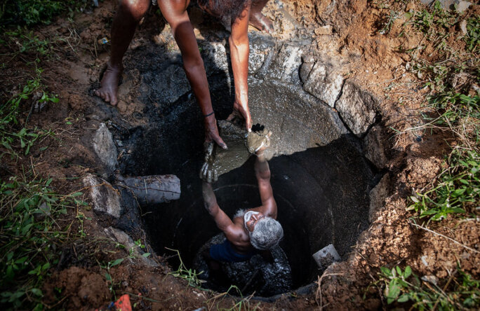 Robots are helping India eradicate manual scavenging | FairPlanet